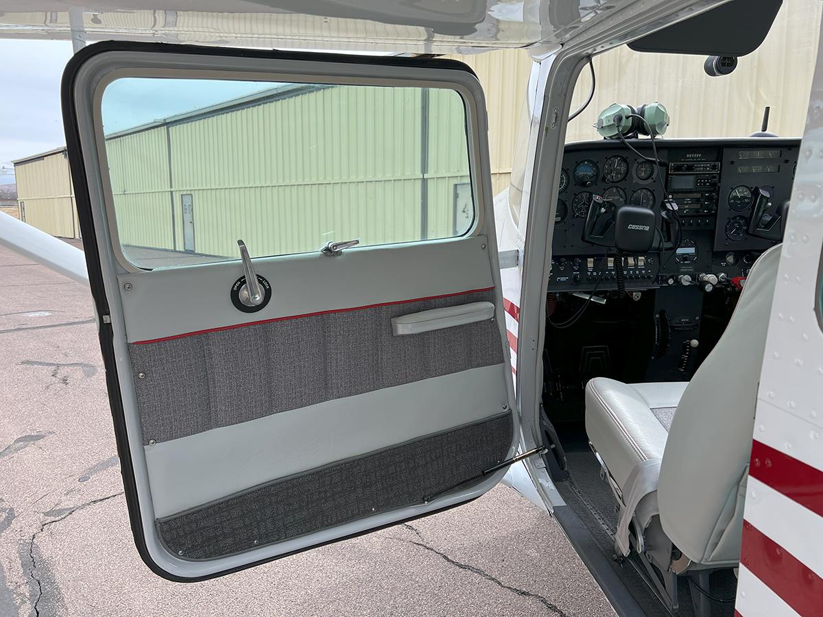 Aircraftdealer.com | 1965 Cessna 182 N899PP
